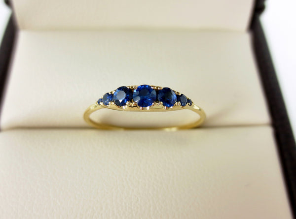 Seven-Stone Graduated Blue Sapphire Ring in 18K Yellow Gold - 0.31cts ...
